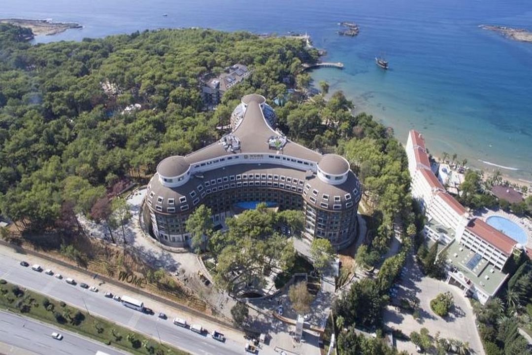 Wome Deluxe Hotel